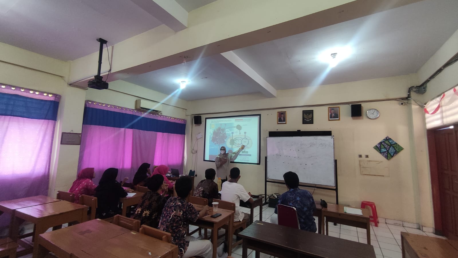 MAN 11 Jakarta Siap Ikuti Kompetisi Sains Madrasah 2023 dengan Persiapan Intensif bersama Abak ...